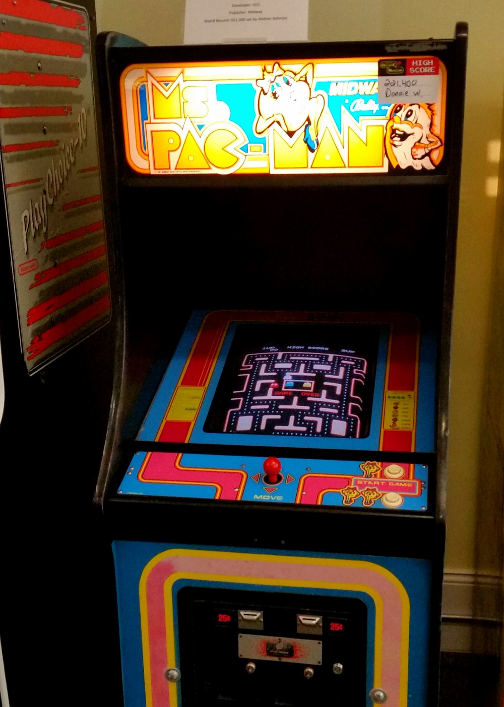 Original Ms. Pac-Man Machine (Carolina Arcade Museum) – Neko Random